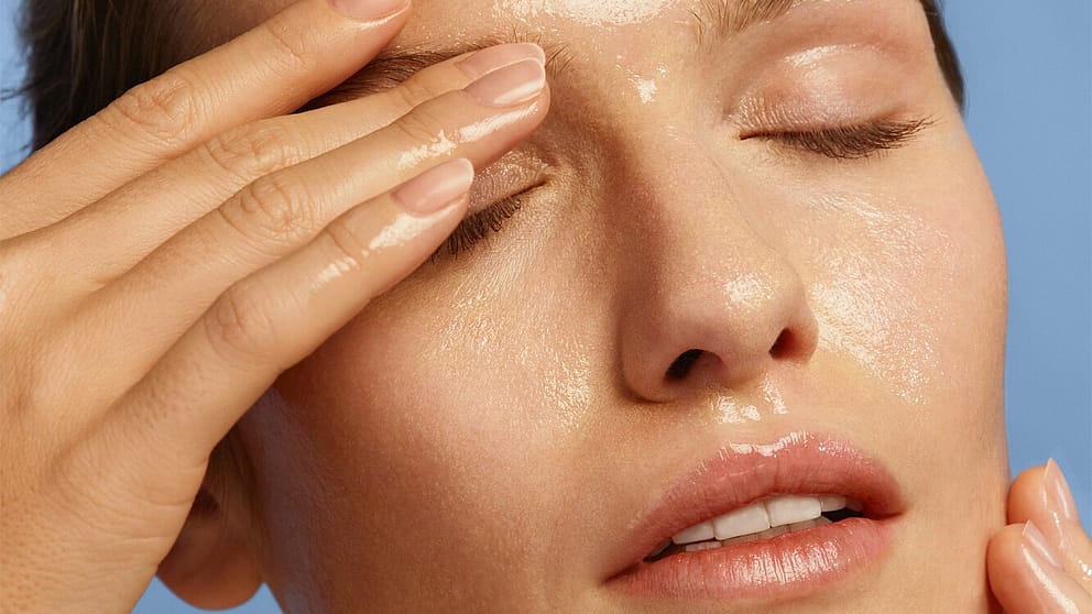 Makeup Removing Cleansing Oil - Weleda
